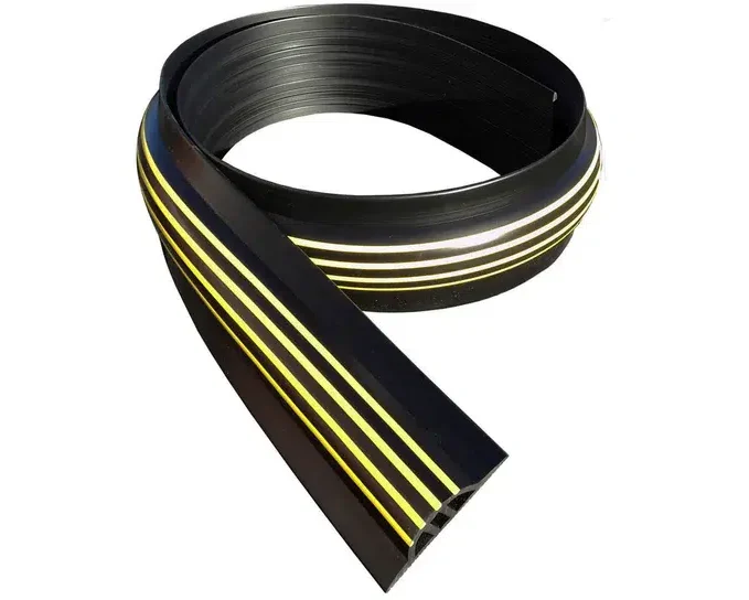 7 Best Garage Door Seal In 2024: Top & Bottom Seals